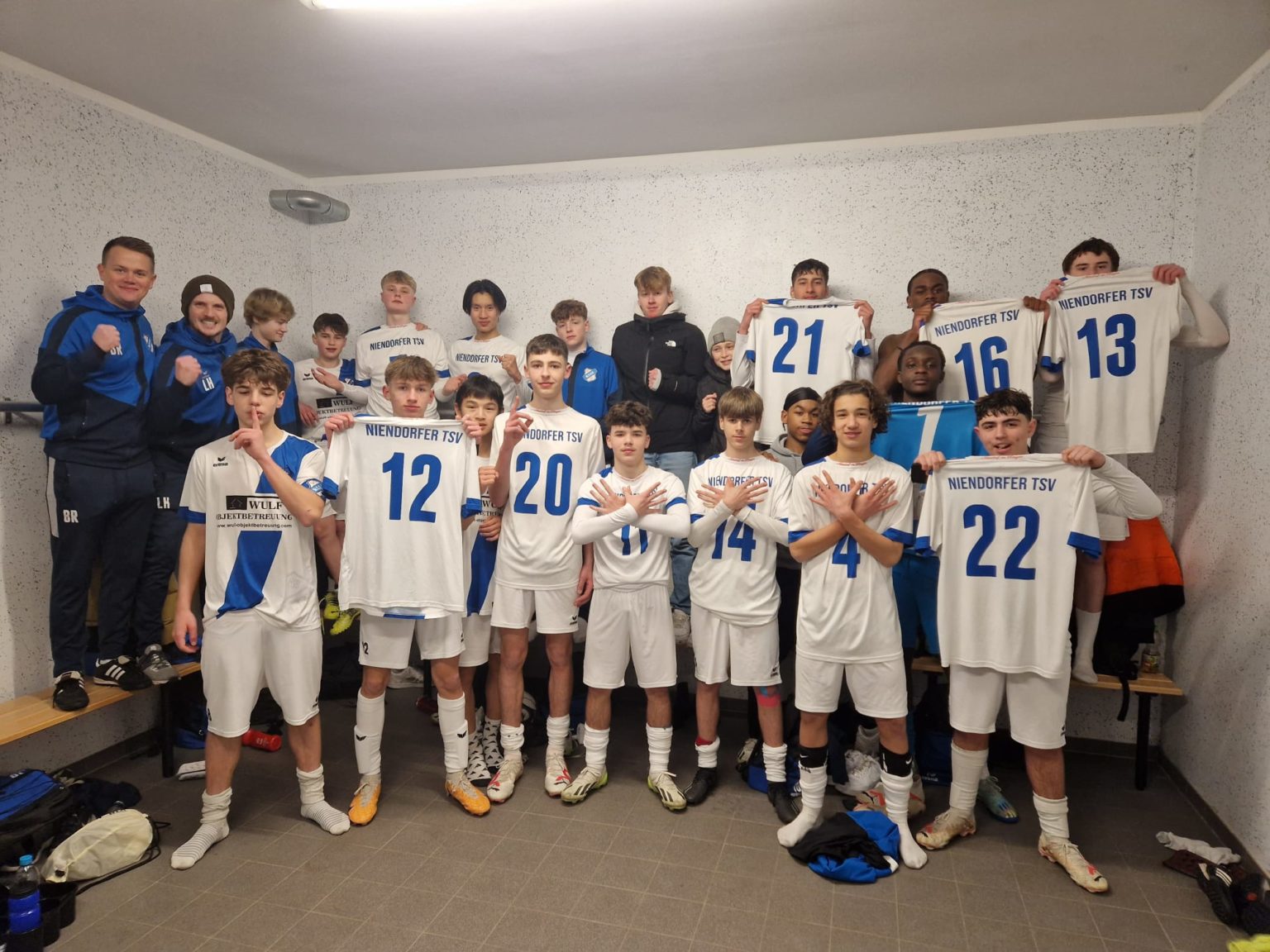 Tolle Pokal-Erfolge für U15 & U18